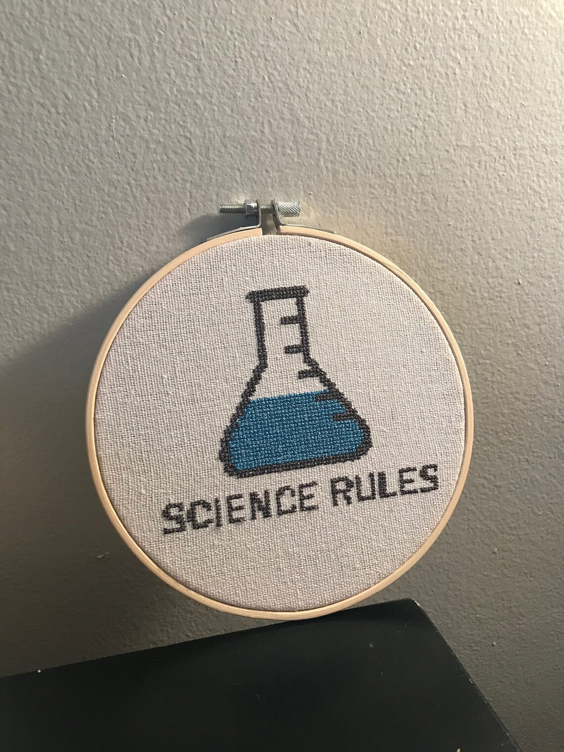 Science Rules - Finished Embroidery Hoop Sign - Imitation Cross-stitch ...