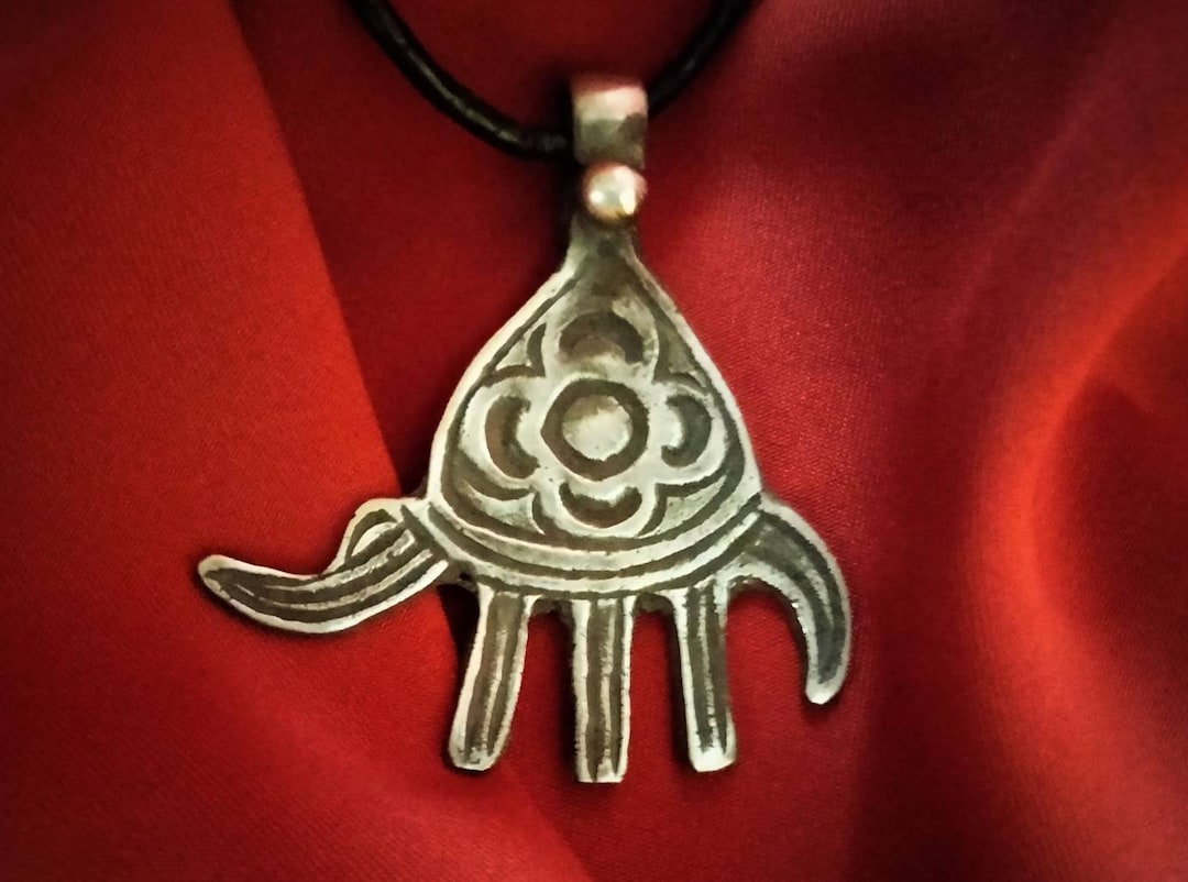 Hamsa Vintage Silver Amulet of High Berber Quality / Rare Khamsa ...