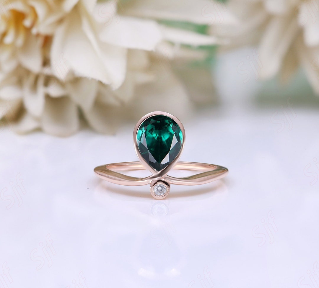 Teardrop Lab Grown Emerald Promise Anniversary Ring Gift for Wife 14K ...