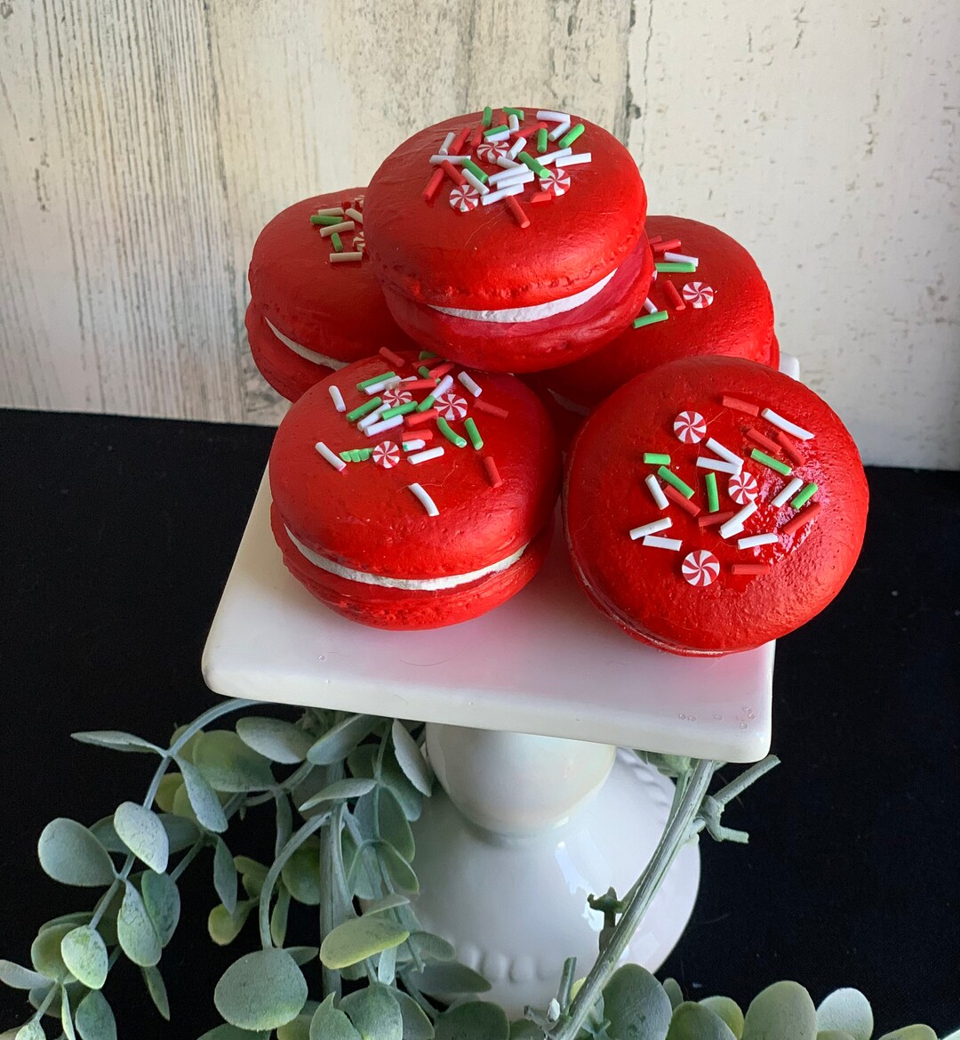 Christmas Macaroons, Tier Trays, Food Props, Fake Bakes, Decorations ...