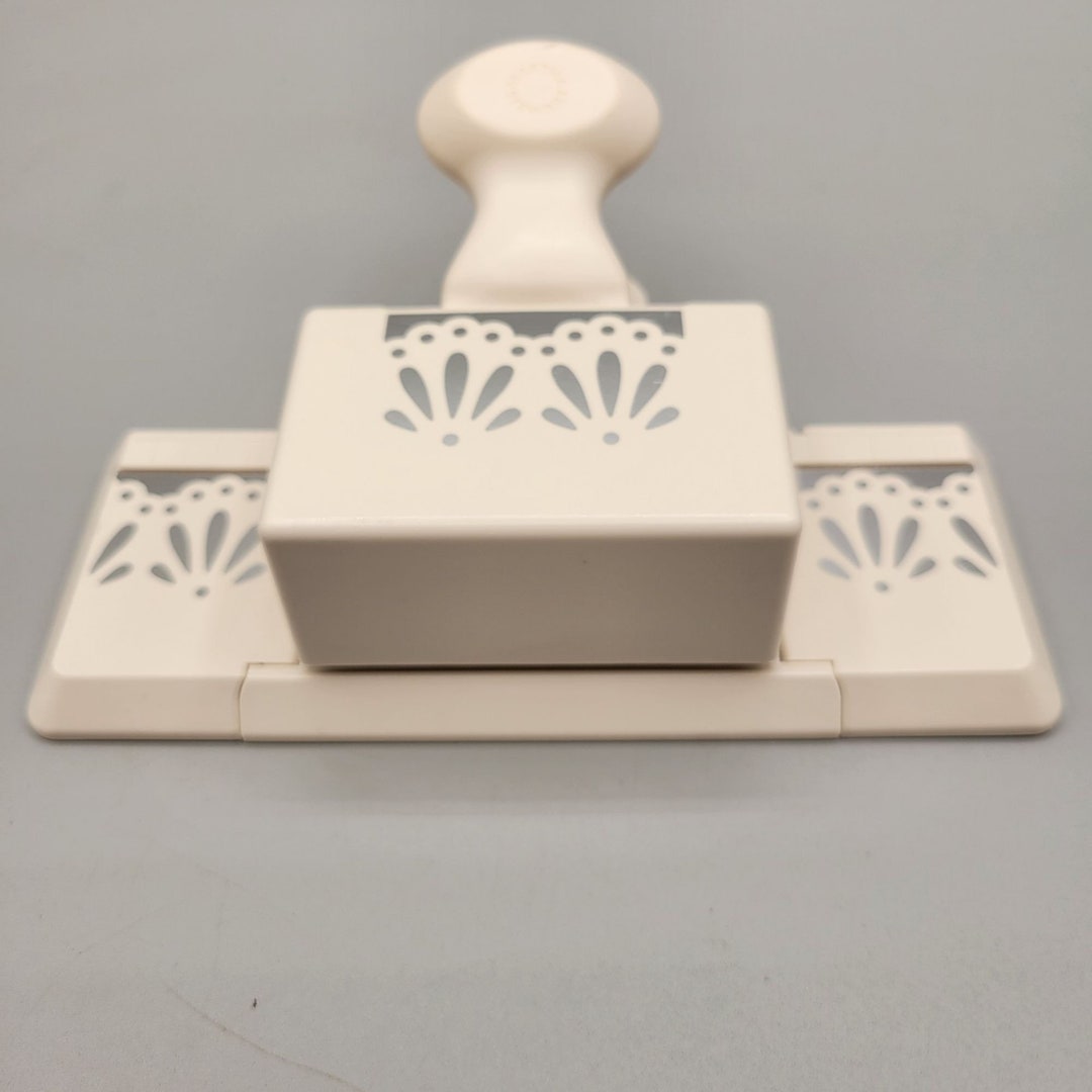 Martha Stewart Lacy Edge Paper Edge Border Punch Scrapbooking Crafting ...