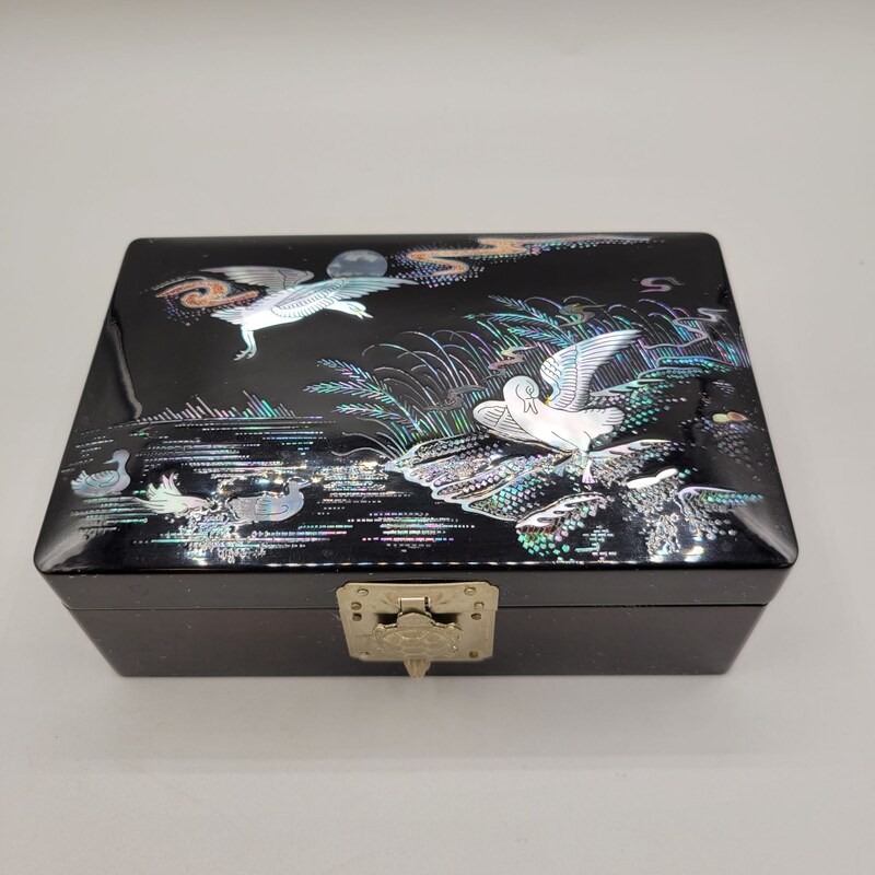 Traditional Jewelry Box - Etsy