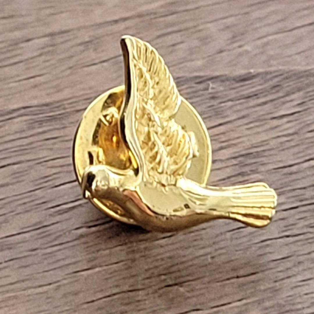 Flying Bird Lapel Pin Tie Tack Hat Pin Butterfly Clasp Shiny Gold Tone ...
