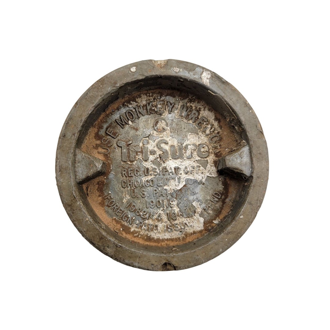 Tri-sure Gas Oil Cap Iron Screw on off Vintage Petroleum - Etsy