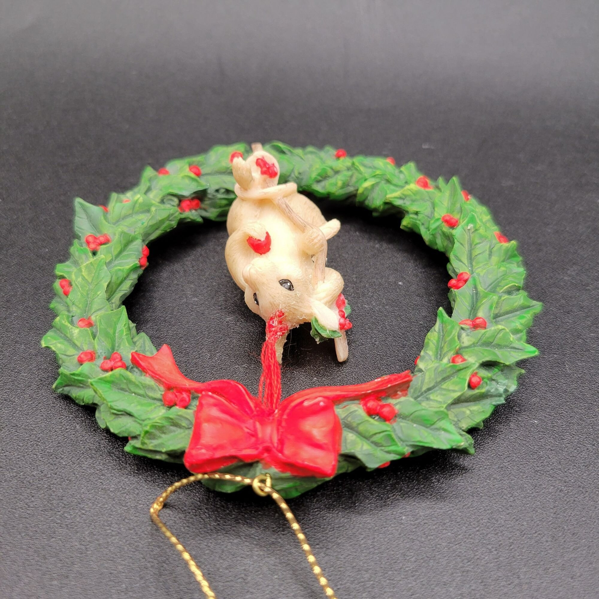 Rare Charming Tails Holiday Wreath Mouse Ornament Early - Etsy