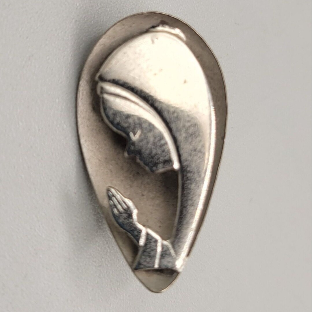 Virgin Mary Blessed Mother Brooch Christianity Catholic - Etsy