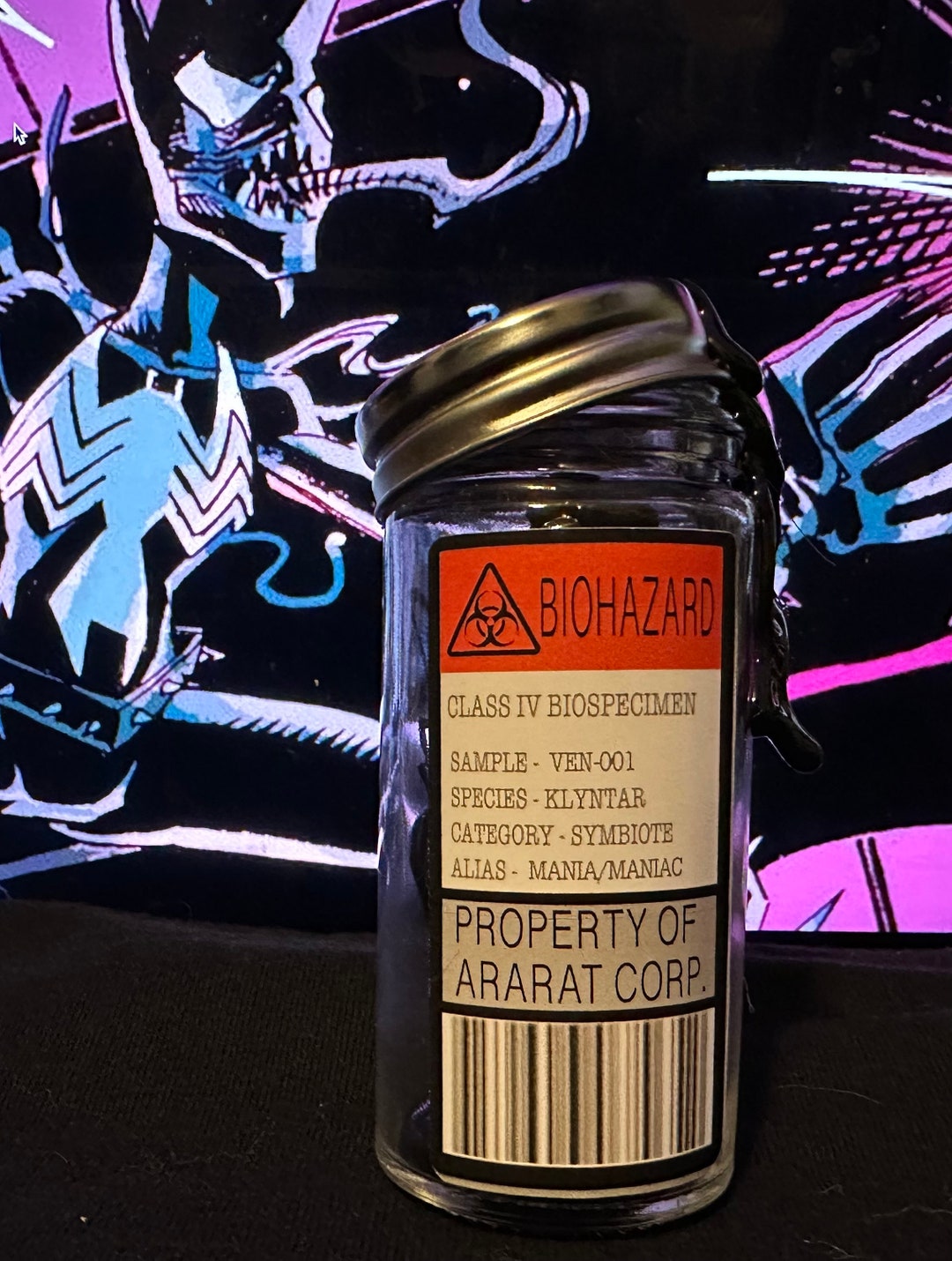 Mania Symbiote - Etsy