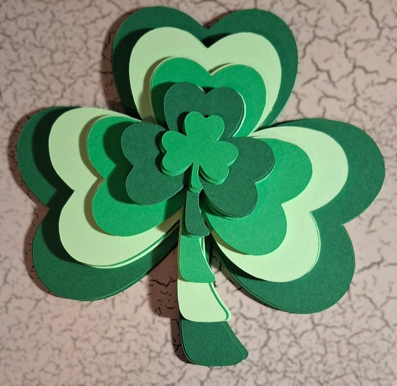 Paper Die Cut Shamrocks / Clovers for Card Making, School/classroom ...