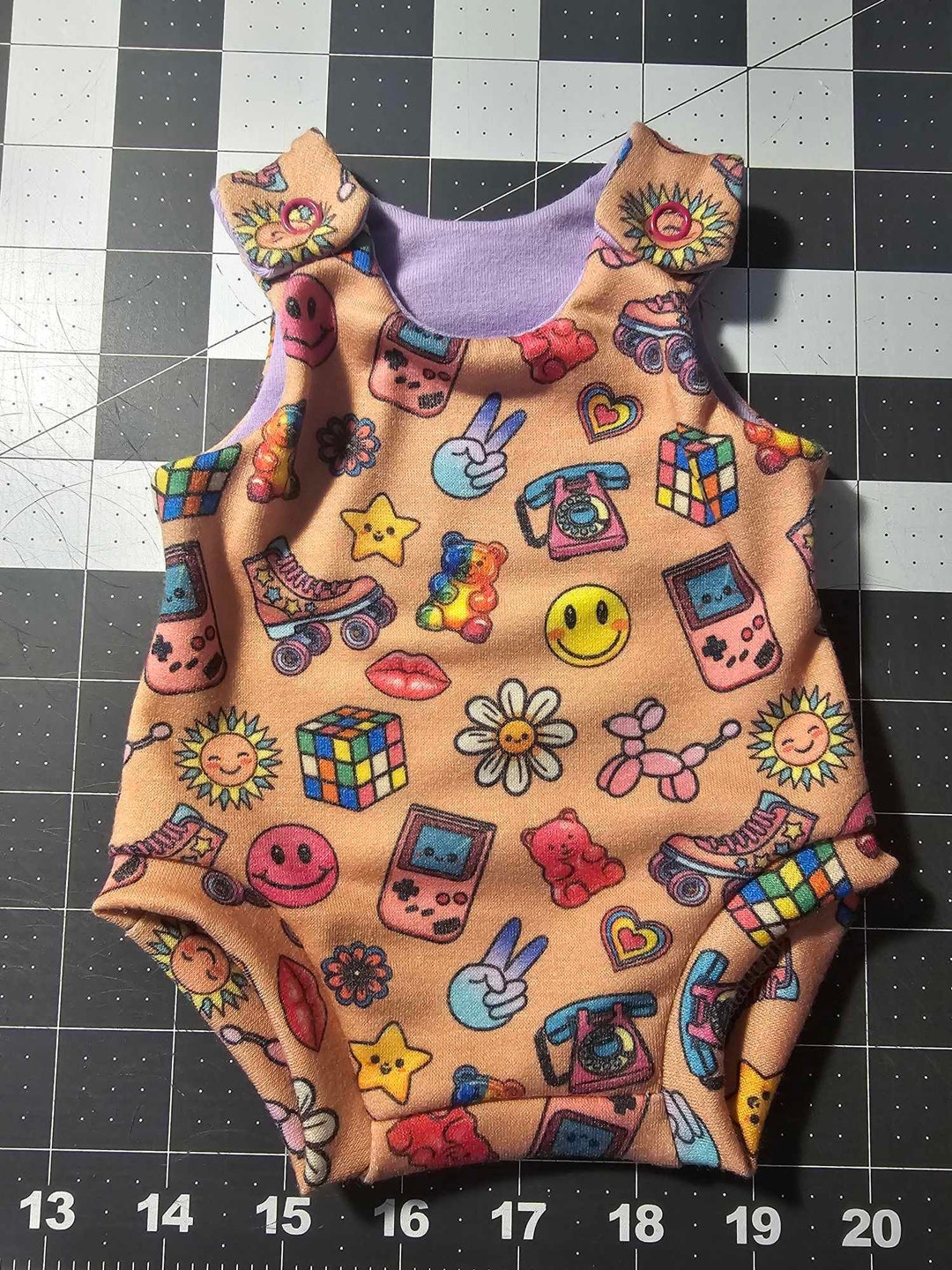 16-17 preemie Muted Pastel Retro Skates Smiley Bubble Onsie W/ Matching ...