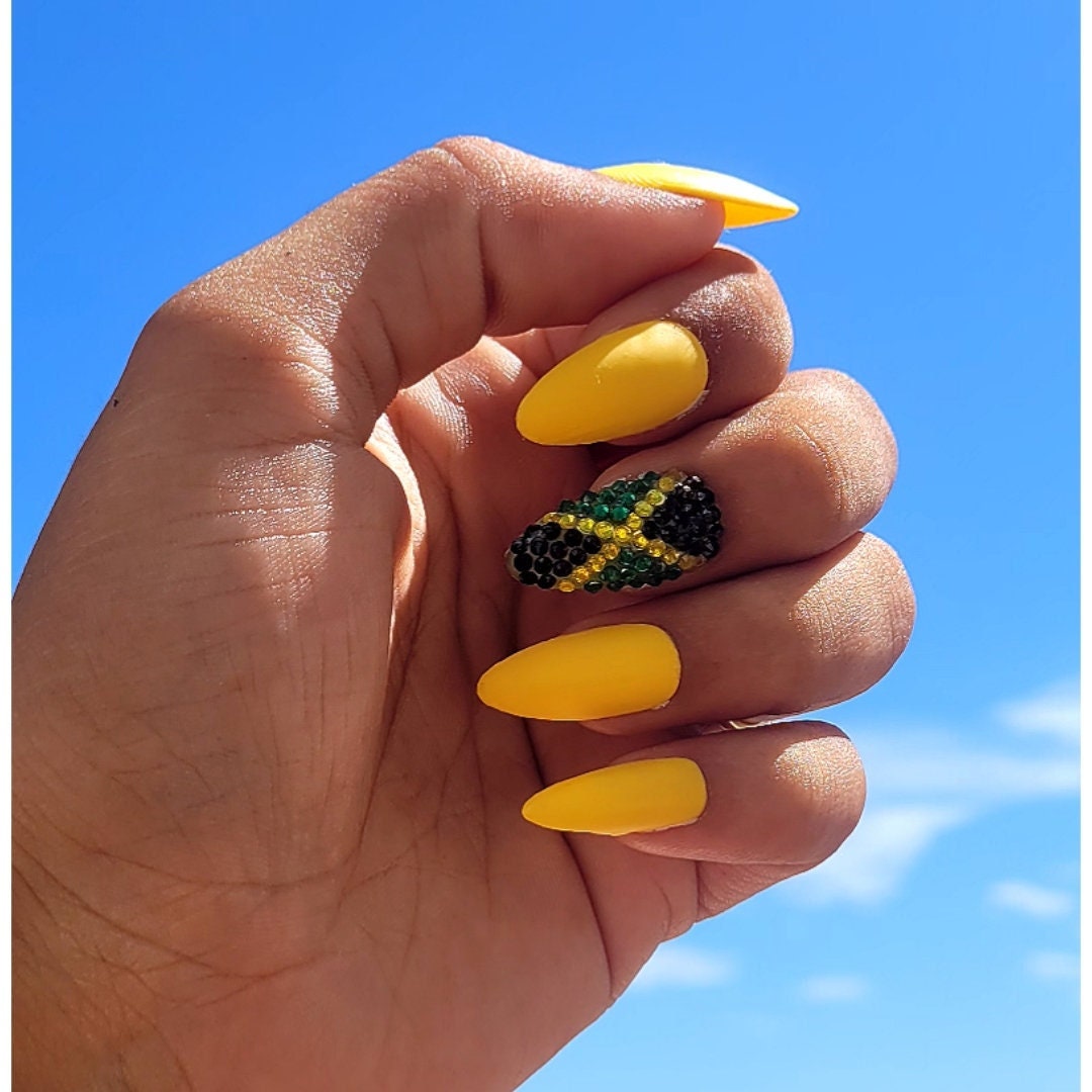 Simple Rasta Nail Designs