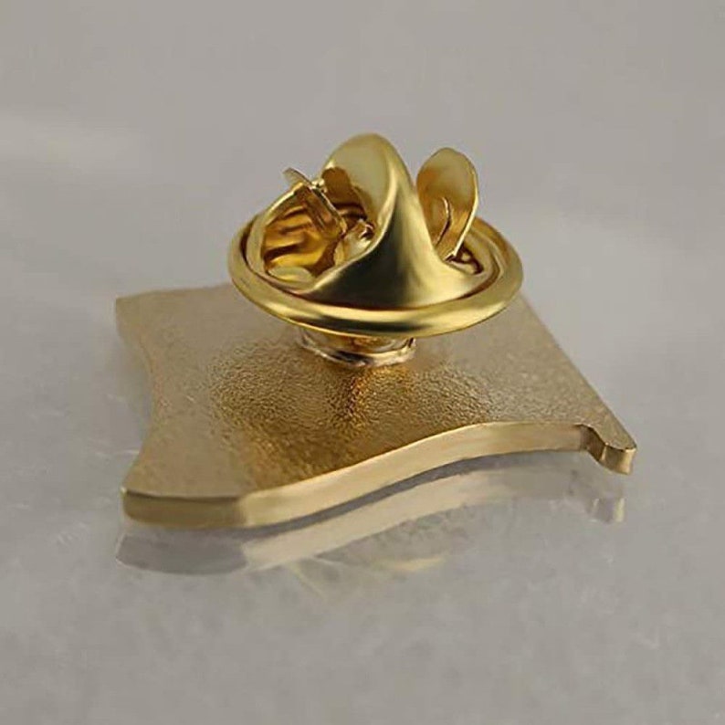 Ukraine Flag Pin Ukrainian Flag Button Stand With Ukraine - Etsy