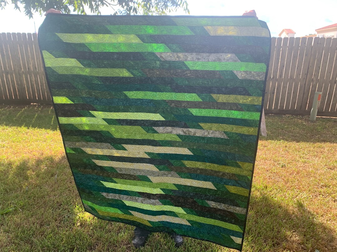 Homemade Quilt Green Emeralds in Batik 52" X 62" - Etsy