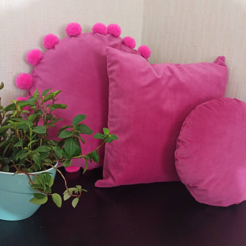 Hot Pink Round Pillow Case Circle Pillow Cover Pink Pom Pom - Etsy