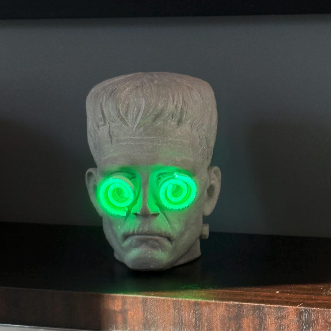 Frankenstein Neon Bust Lamp – Creepy Halloween Decor, Zombie LED ...