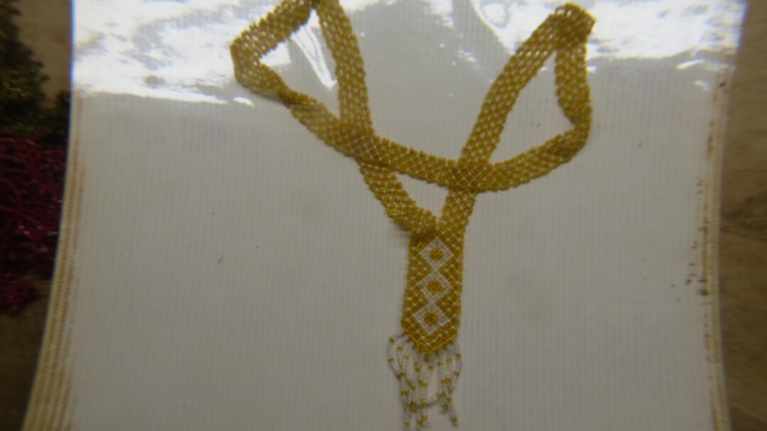 Native American Indian Handmade Sinew Tied Yellow and White Beads ...