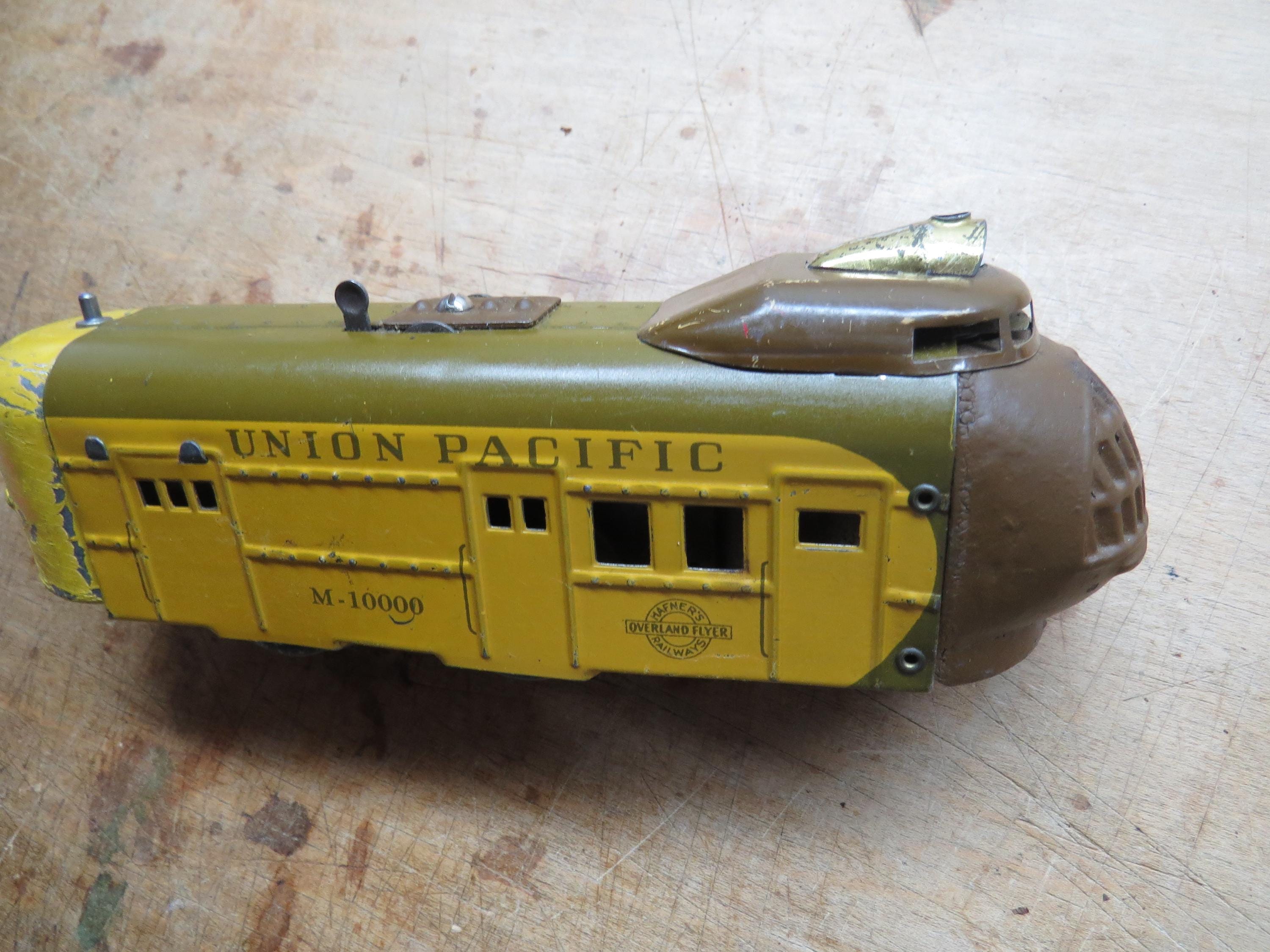 HAFNER Train M-10000 Union Pacific Overland Flyer Set , Very Nice With ...