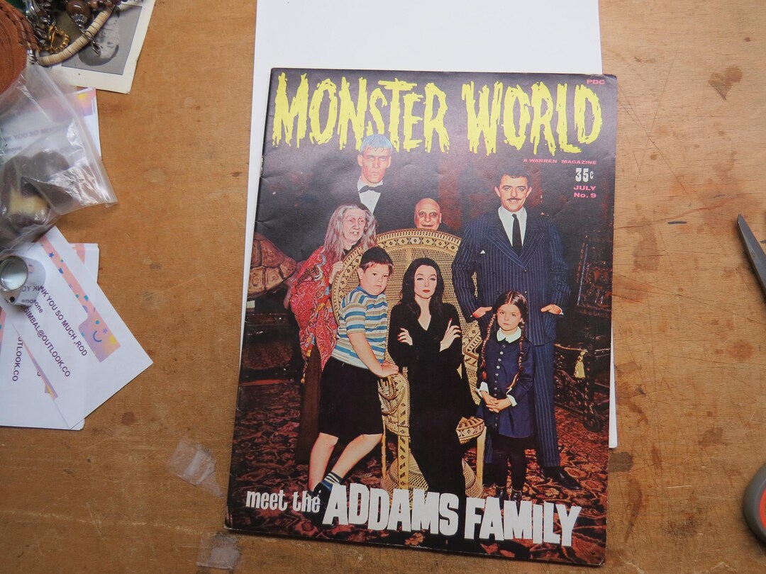 MONSTER WORLD Magazine Meet the Addams Family #9 1966 Warren Magazine ...