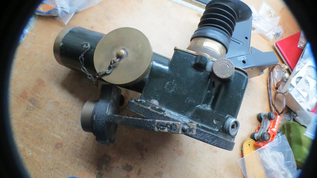 BRITISH WW2 Monocular Spotting Scope With Light 'RARE' Very Nice ...