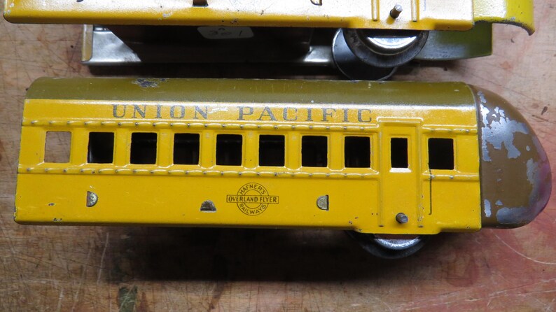 HAFNER Train M-10000 Union Pacific Overland Flyer Set , VERY NICE 1932 ...
