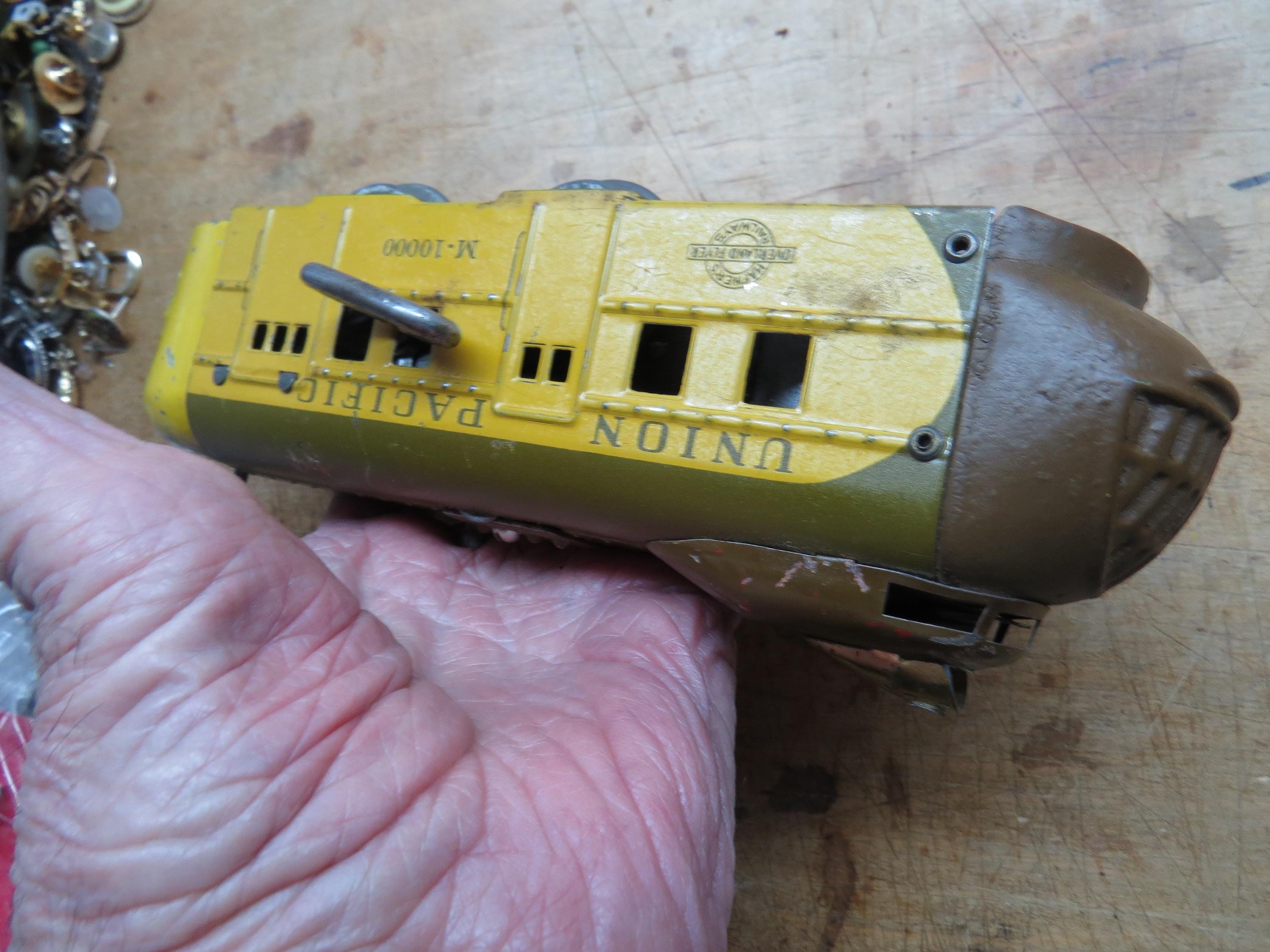 HAFNER Train M-10000 Union Pacific Overland Flyer Set , Very Nice With ...