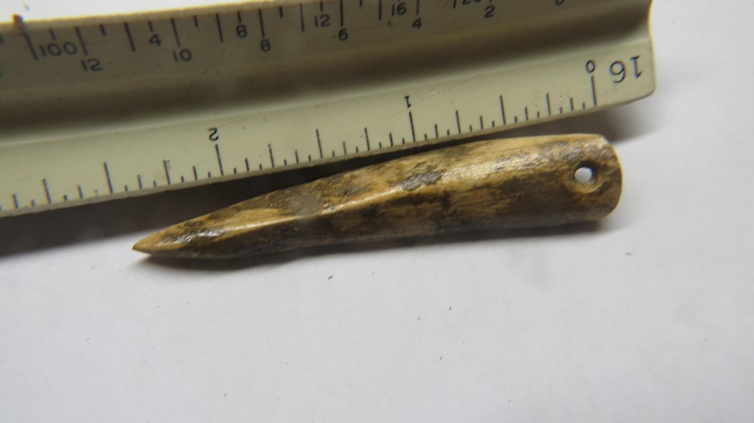 NATIVE AMERICAN INDIAN Artifact Primitive Bone Awl Drilled Very Nice ...