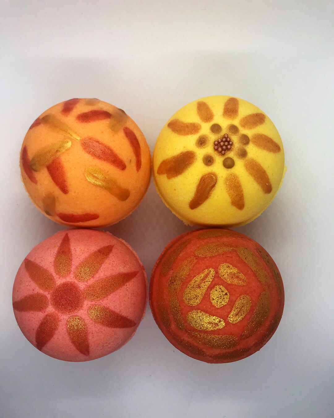 Set of Four Tropical Bath Bombs Mango, Papaya, Sweet Orange, Pink ...