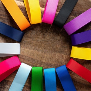 Personalised Welsh Slate Medal Design 12. Custom Medals Race Award ...