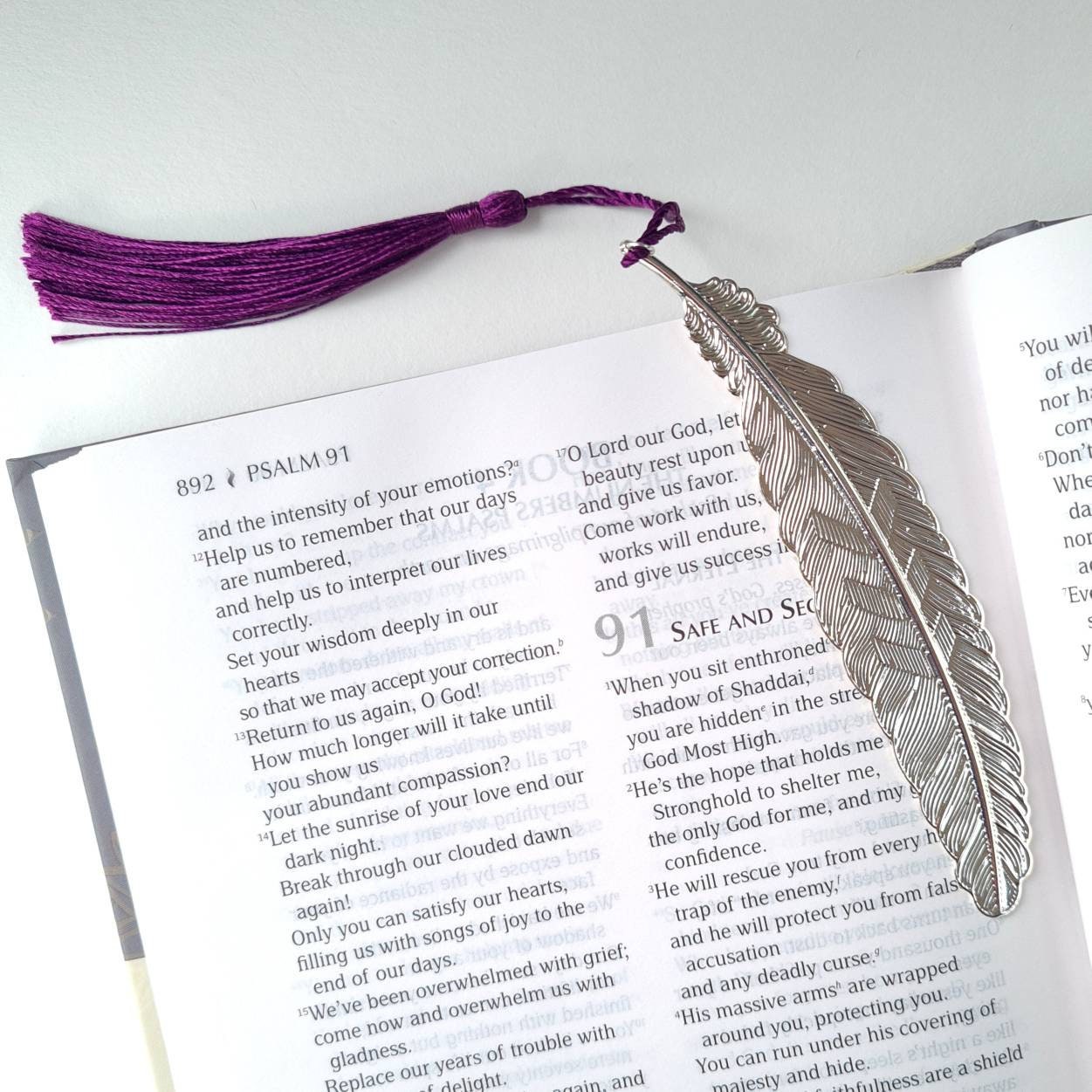 Metal feather bookmark Metal bookmark Book lover gift | Etsy