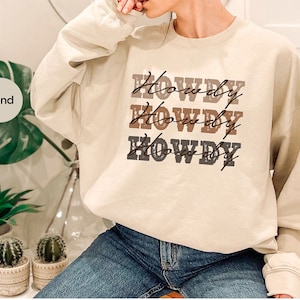 Vintage Howdy T-shirt, Cowboy Graphic Tees, Southern T Shirts, Retro ...