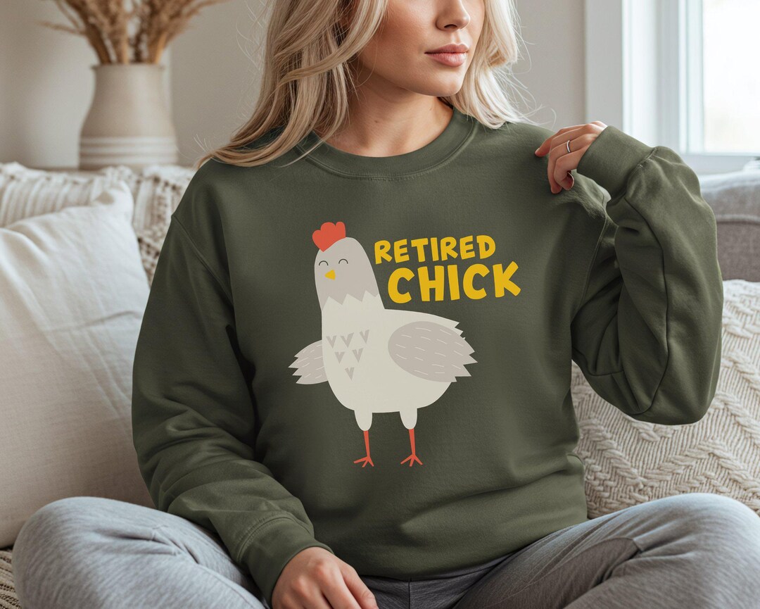 Retired Chick Cartoon Shirt, Funny Retiree Gift, Humorous Chicken ...