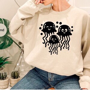 Cute Sea Ocean Creatures Graphic Tees for Women, Marine Life Biology ...