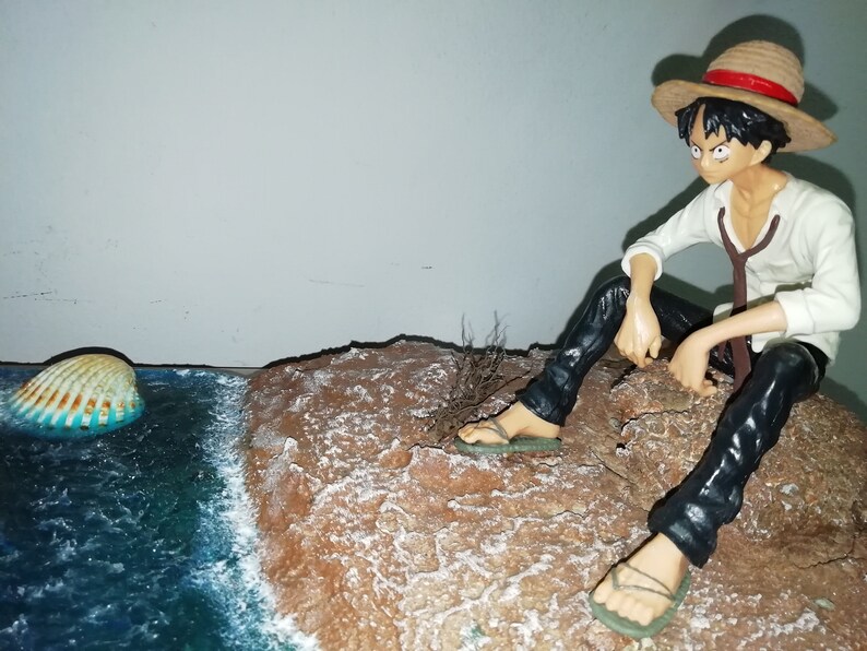 Diorama One Piece Monkey D. Luffy Rubber by the Sea - Etsy