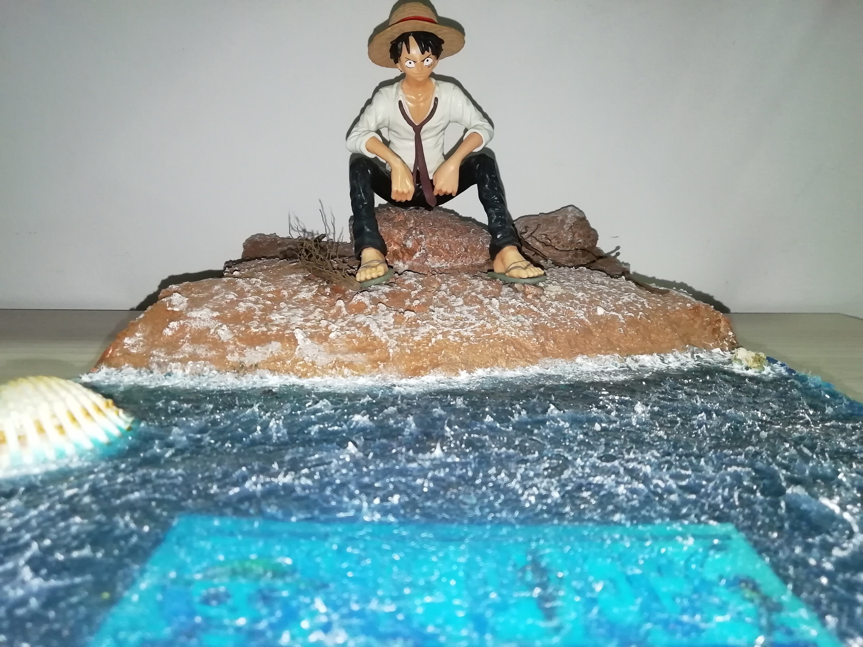 Diorama One Piece Monkey D. Luffy Rubber by the Sea - Etsy
