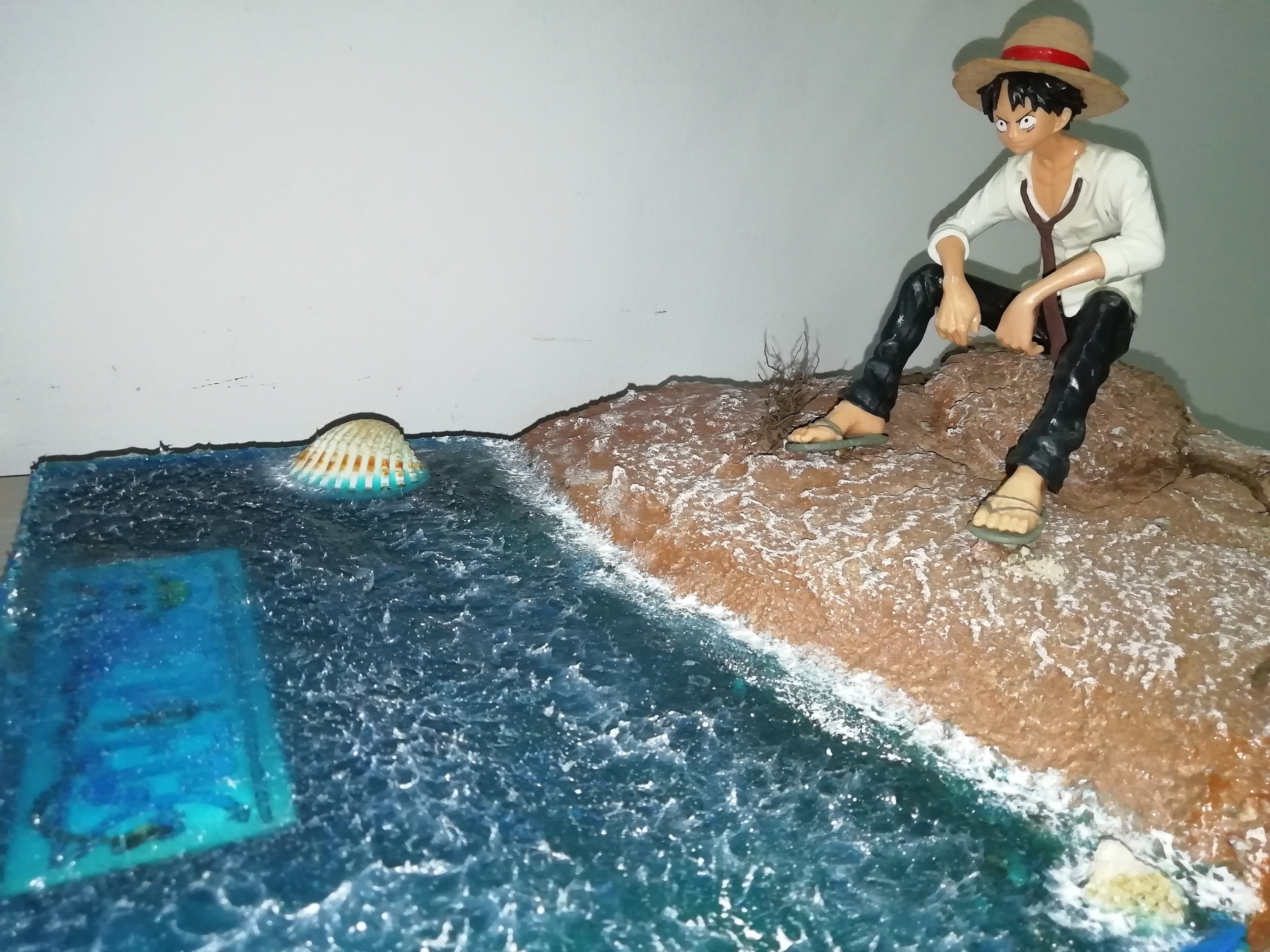 Diorama One Piece Monkey D. Luffy Rubber by the Sea - Etsy