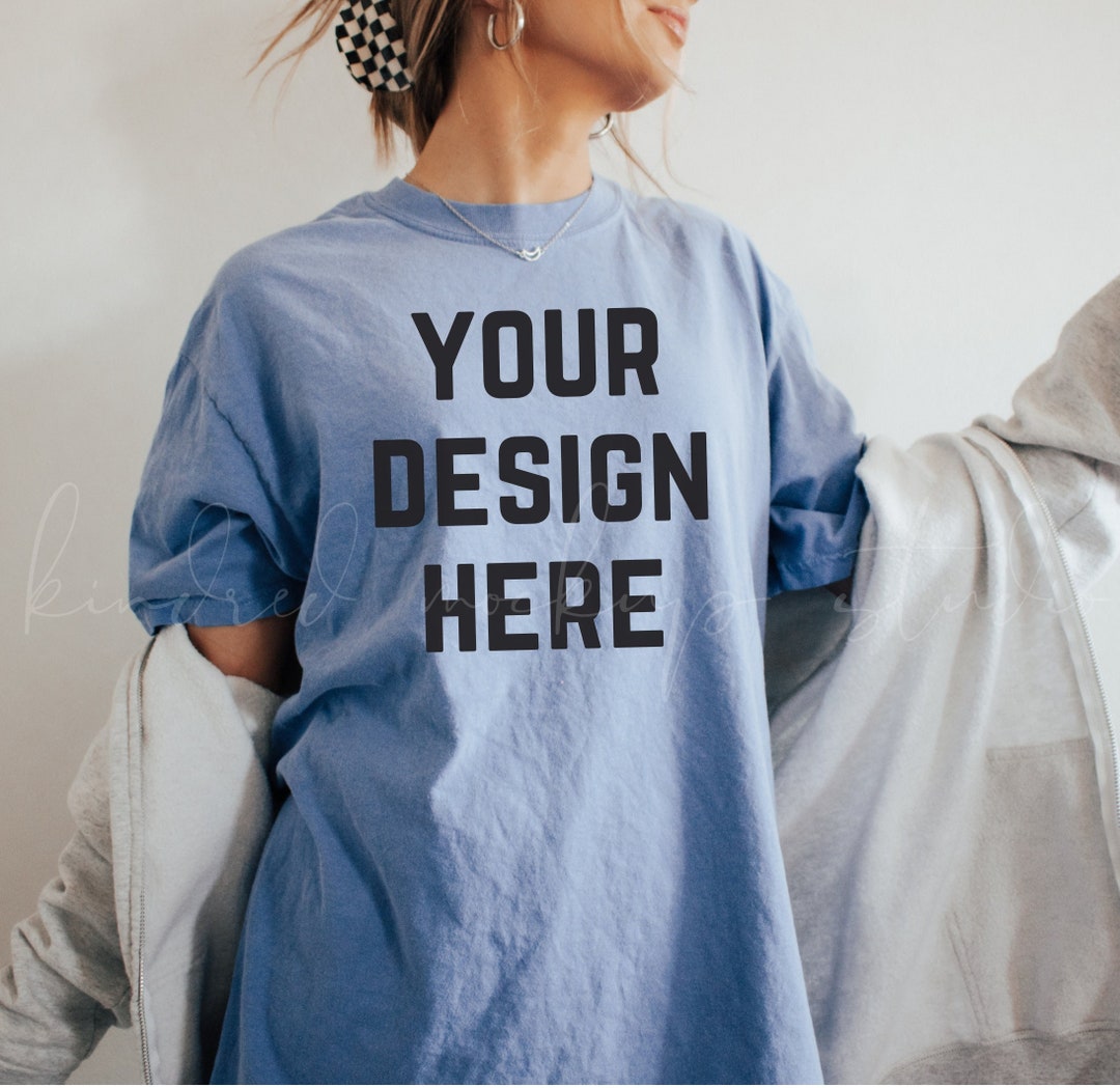 Periwinkle Comfort Colors 1717 T-shirt Mockup| Comfort Colors T-shirt ...