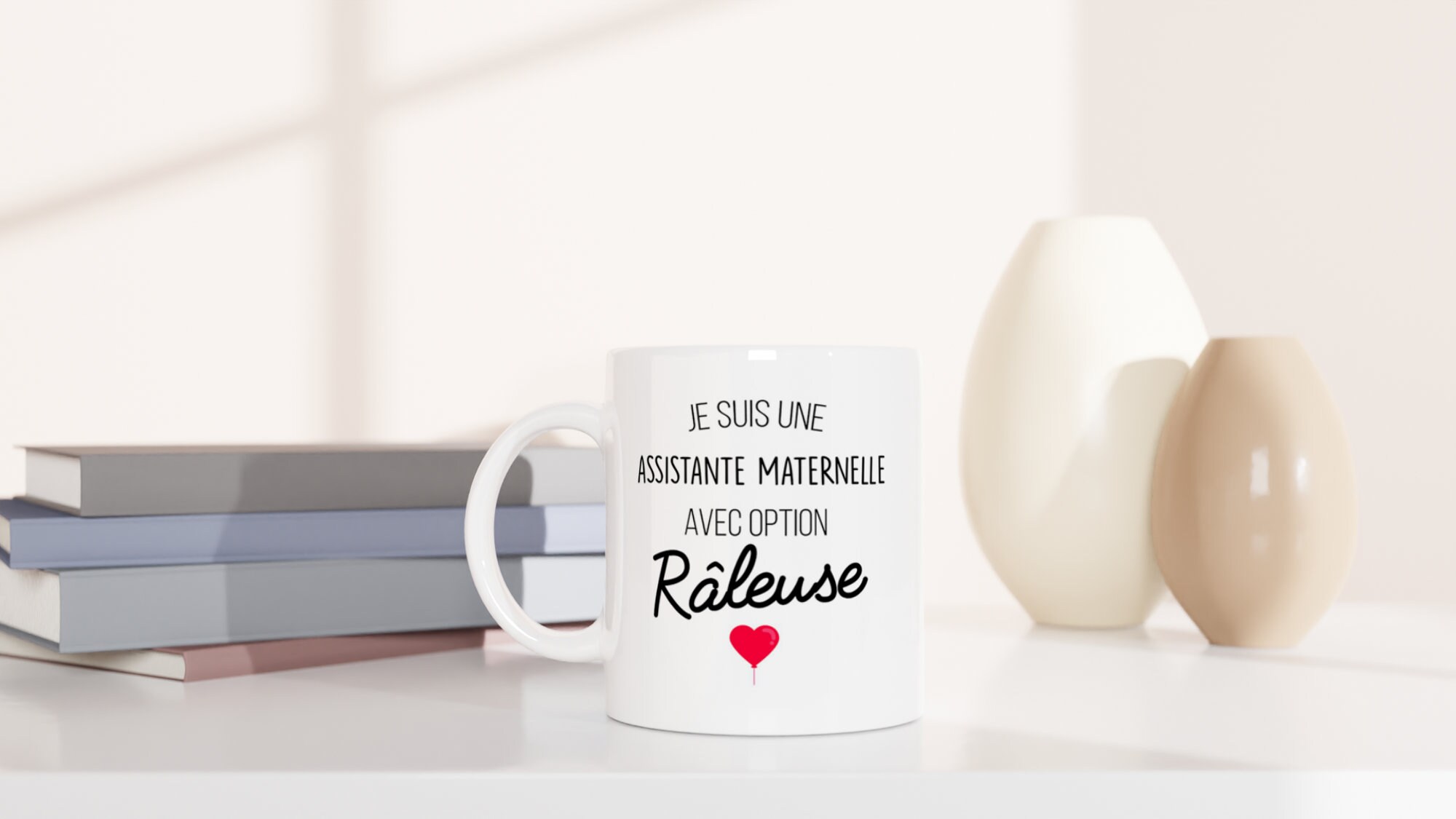 Mug Je Suis Une Assistante Maternelle Avec Option Raleuse - Tasse ...
