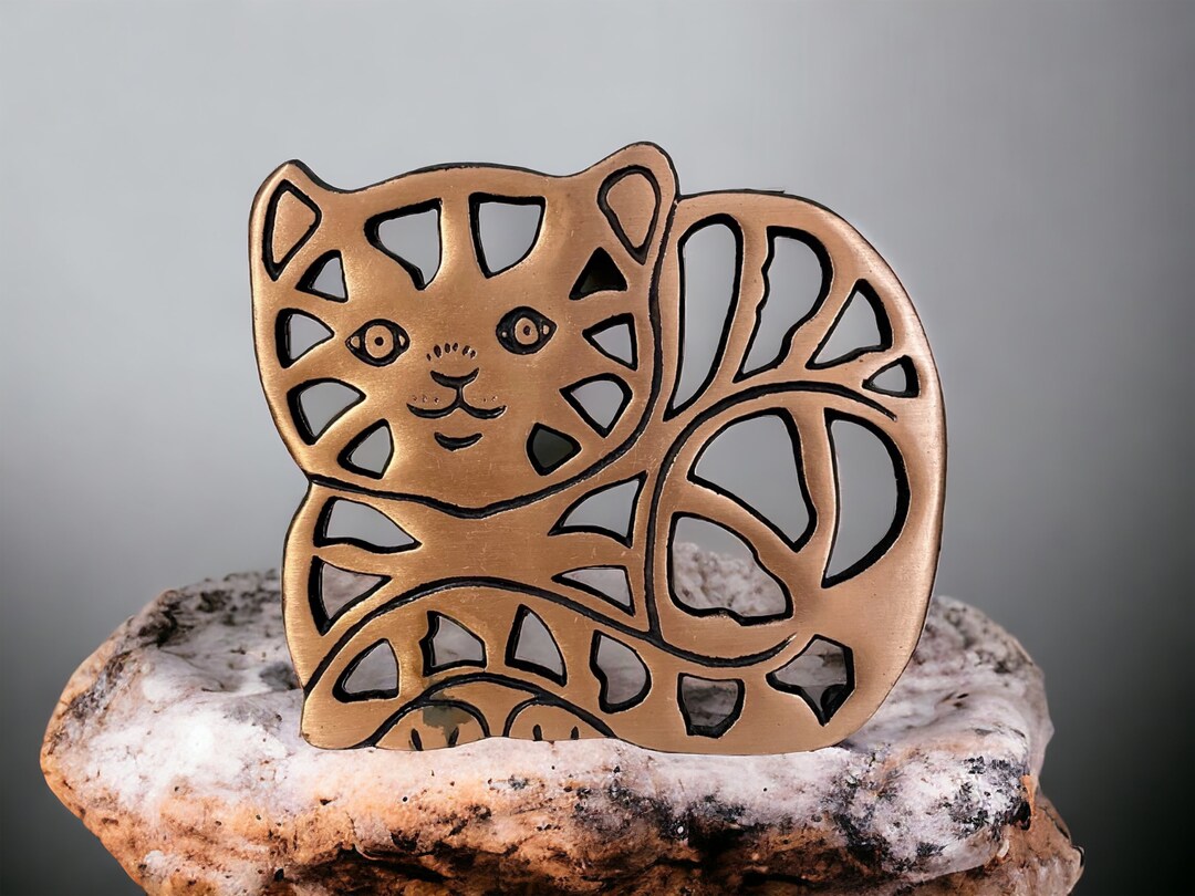 Vintage Cast Iron and Copper Trivet Wall Hanging Kitty Cat Kitten Decor ...