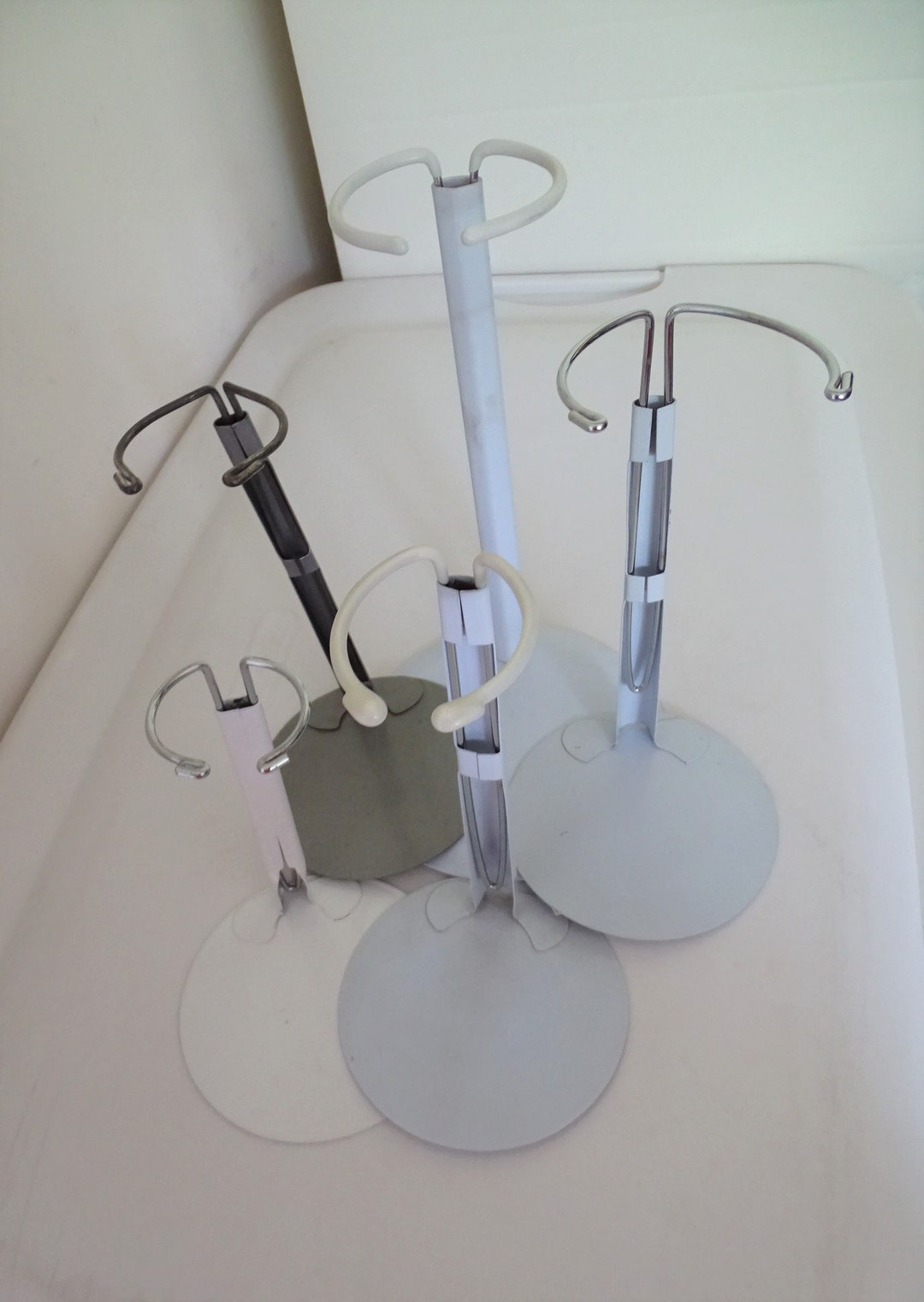 Vintage Lot of 5 Metal Doll Stands 10111213141516171819202122 - Etsy