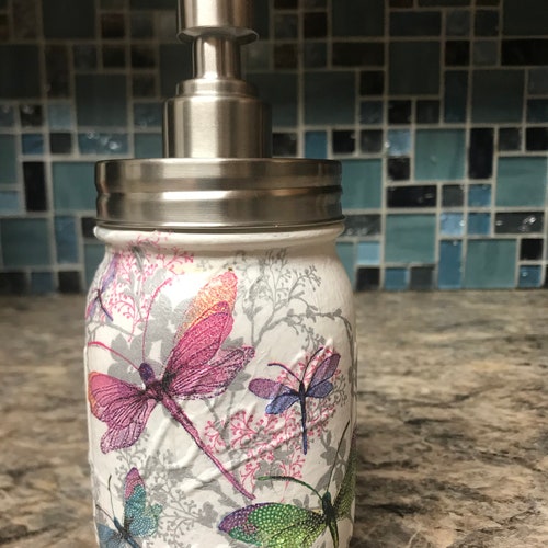 Bee Mason Jar Soap Dispenser - Etsy