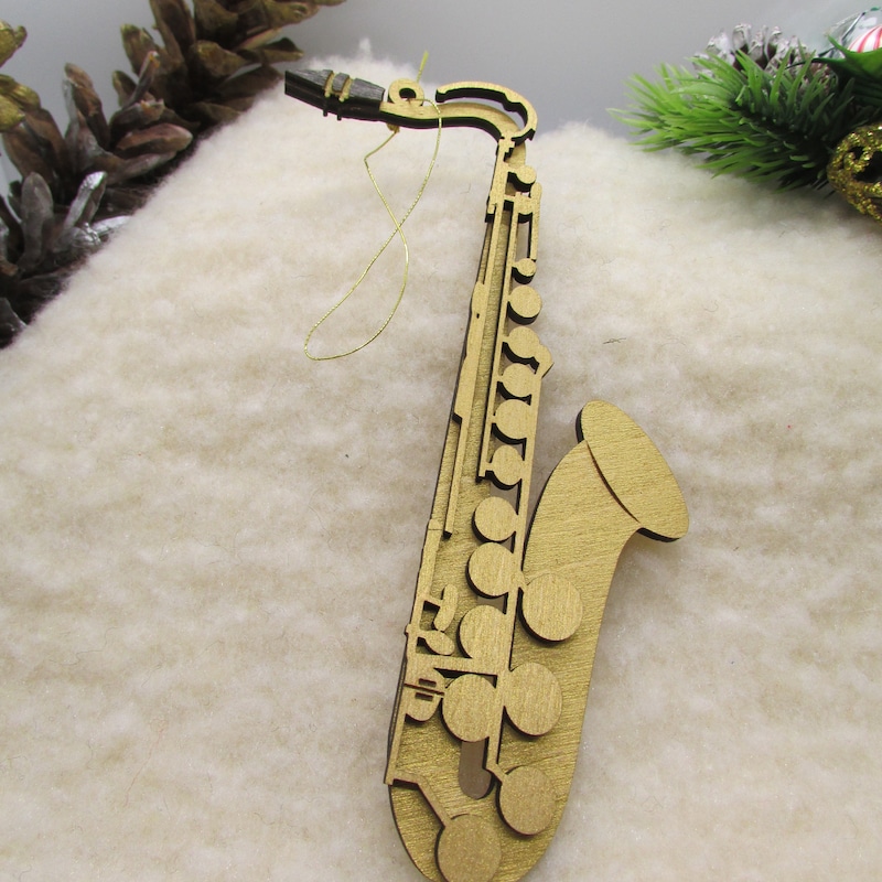 Saxophone Gifts - 60+ Gift Ideas for 2025