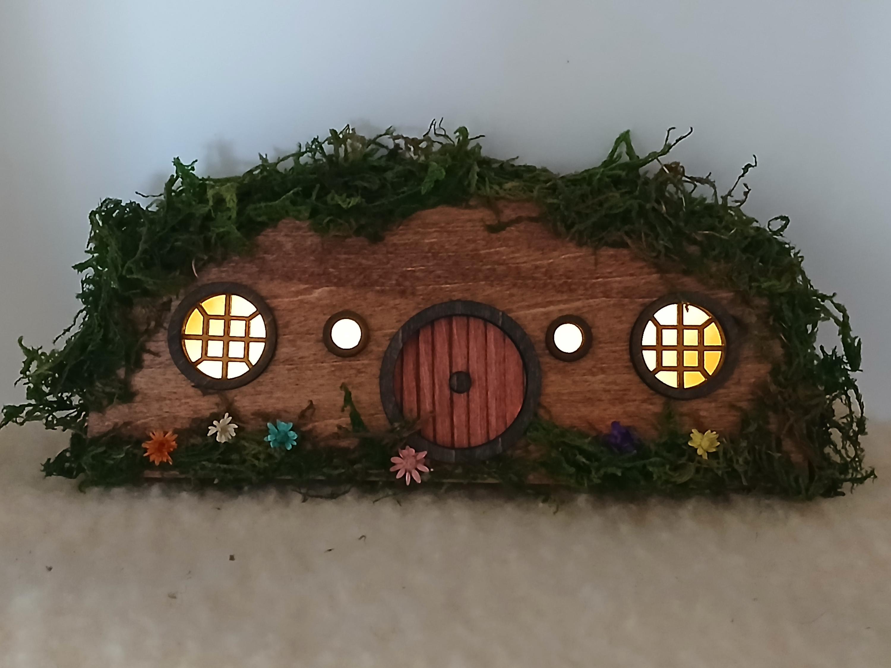 Hobbit House Shelf Sitter; Interior Lights Up; Shire Decor - Etsy