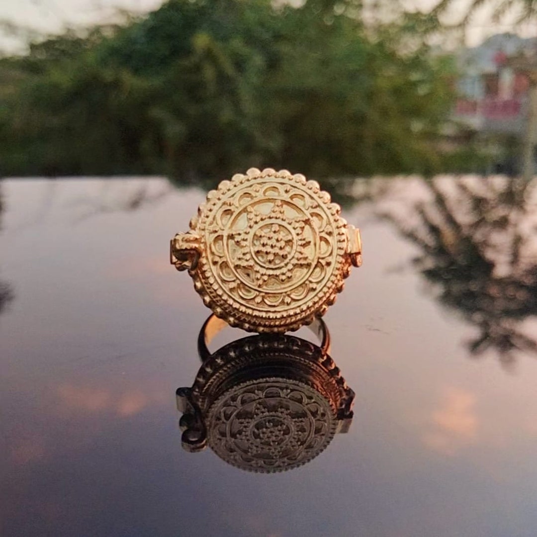 24kt Gold Plated Compartment Ring: Handmade Secret Box Ring - Etsy