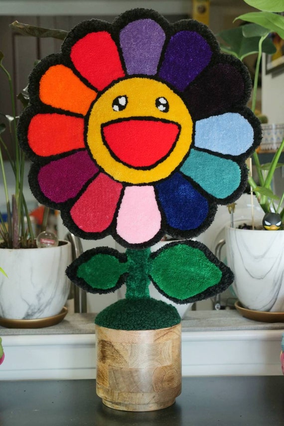 Escultura De Flor De Takashi Murakami