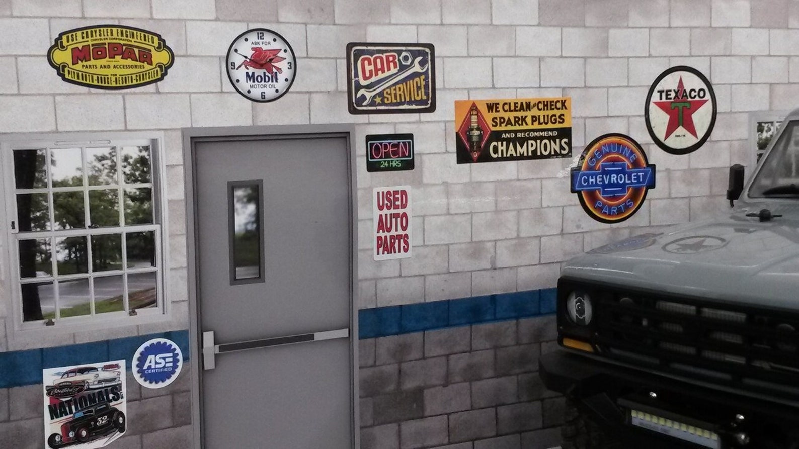 1/10 Scale RC Car / Truck Scale Garage Sign Vinyl Decal Set - Etsy