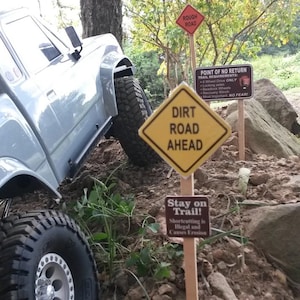 1/10 Scale RC Rock Crawler- DIY - Trail & Road Sign Set - 41 Pieces - Etsy