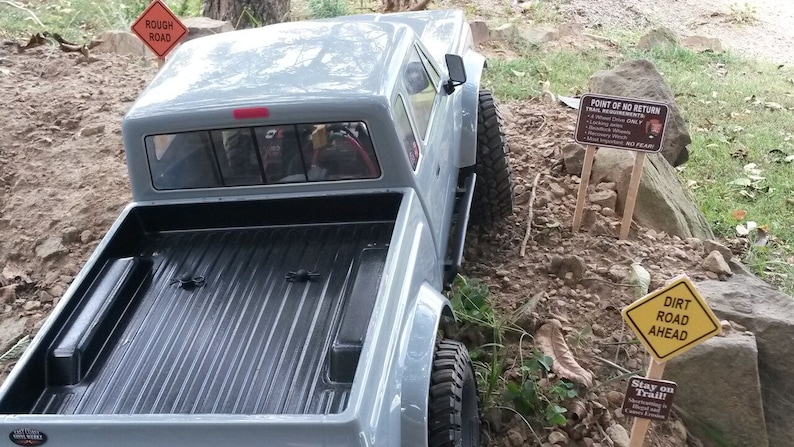 1/10 Scale RC Rock Crawler- DIY - Trail & Road Sign Set - 41 Pieces - Etsy