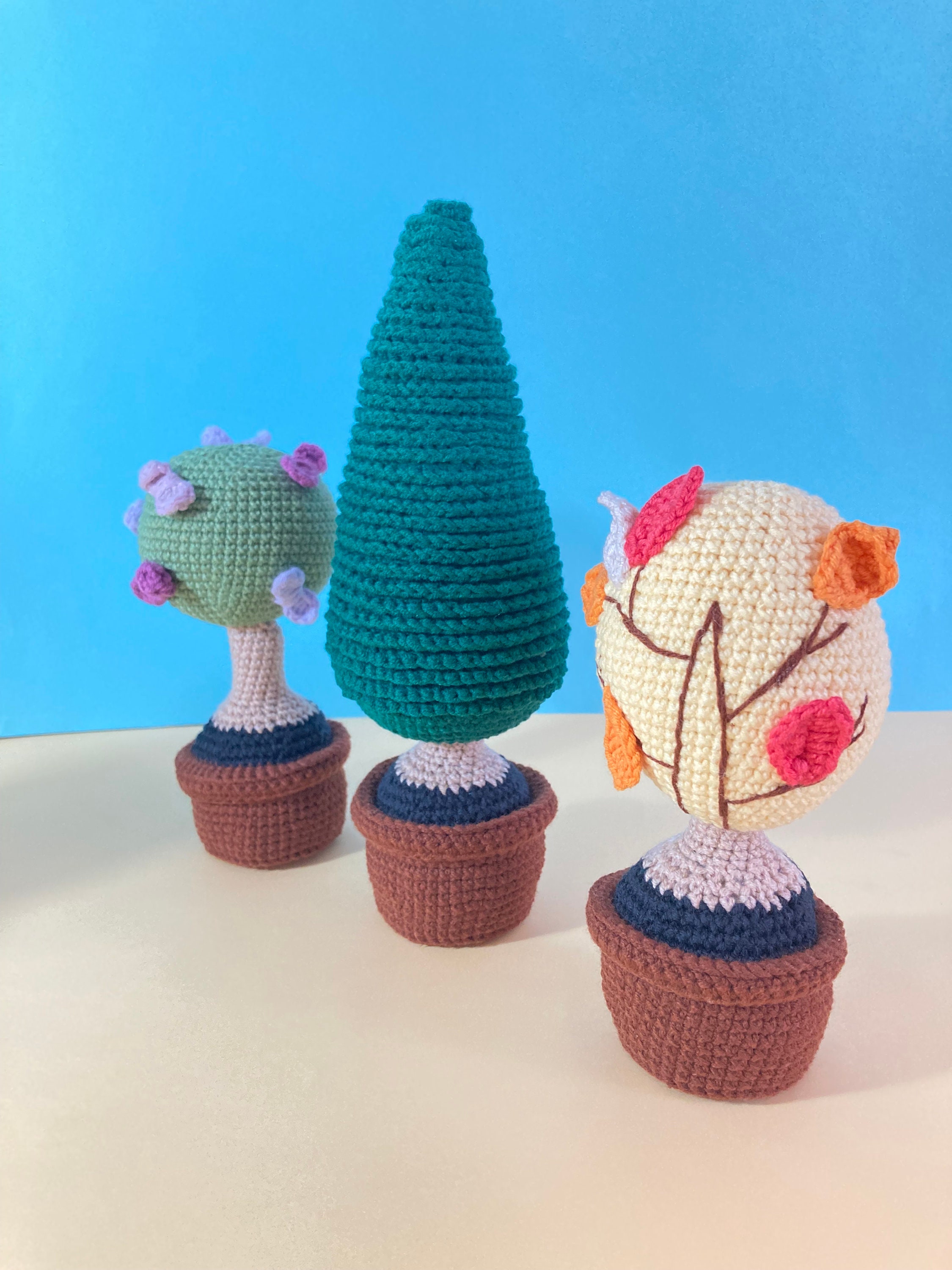 Crochet Trees, Home Decor Nature, Tree Figures, Handmade Trees, Stuff ...