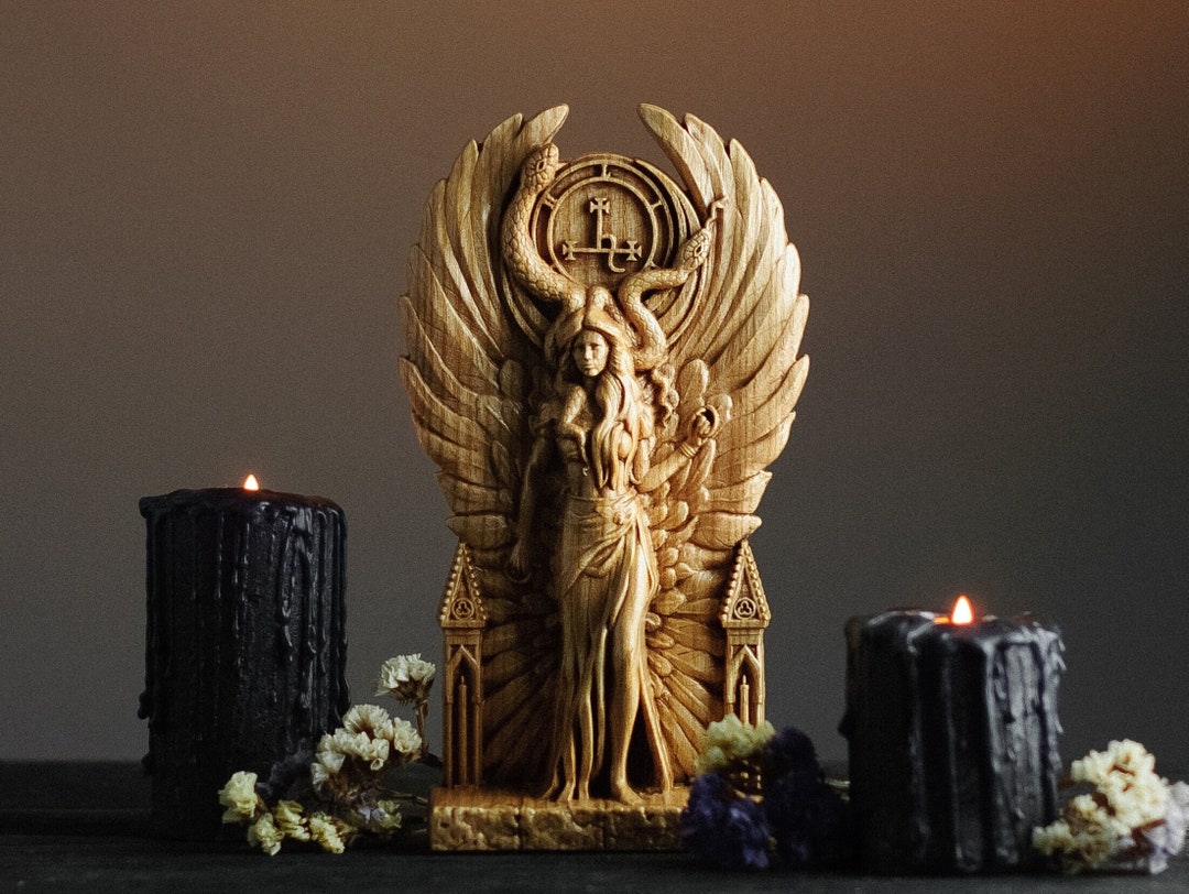 Wooden Lilith Statue: Pagan Altar Sculpture, Feminine Wisdom - Etsy