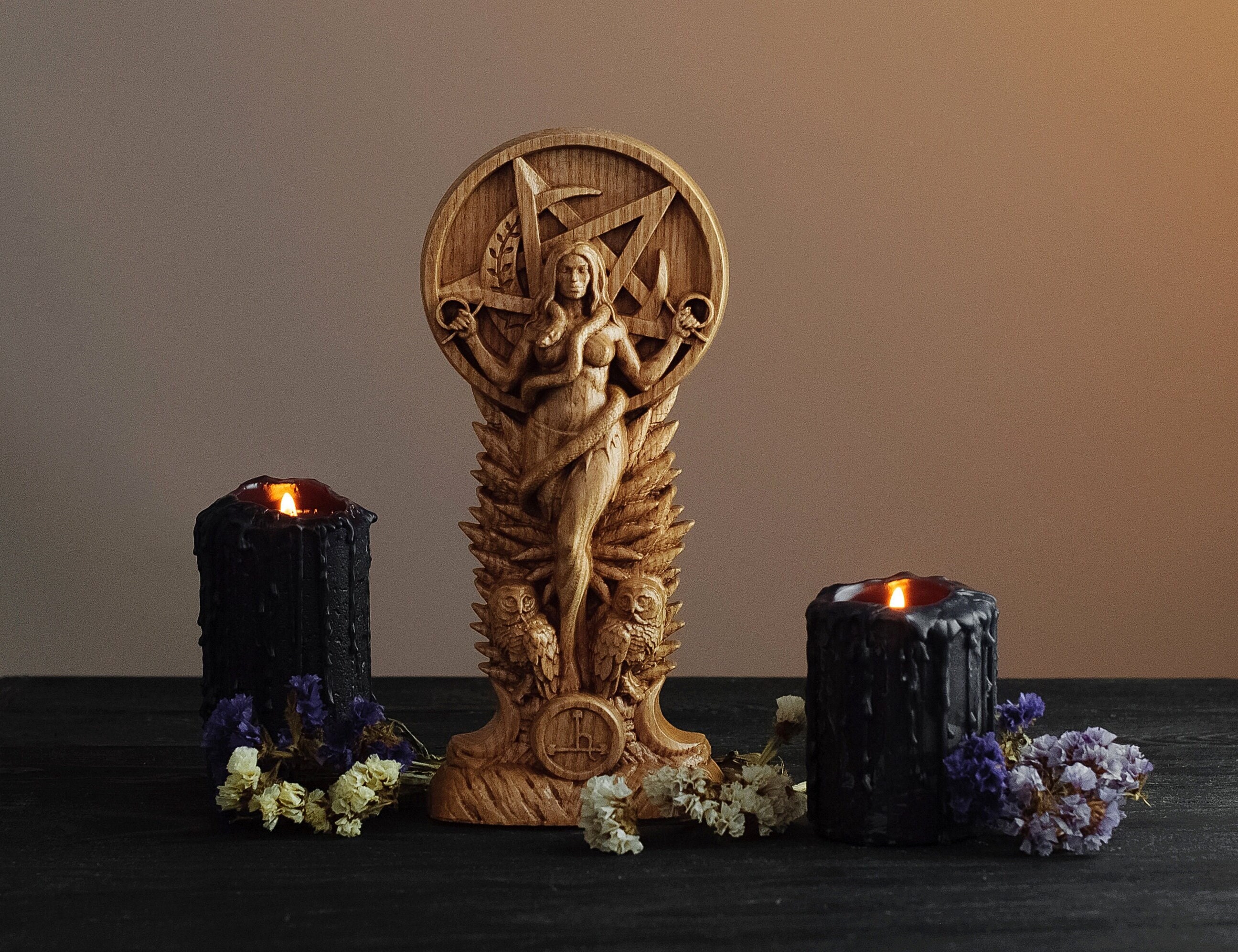 Hand Carved Lilith Wood Statue – Pagan Altar, Feminine Wisdom - Etsy