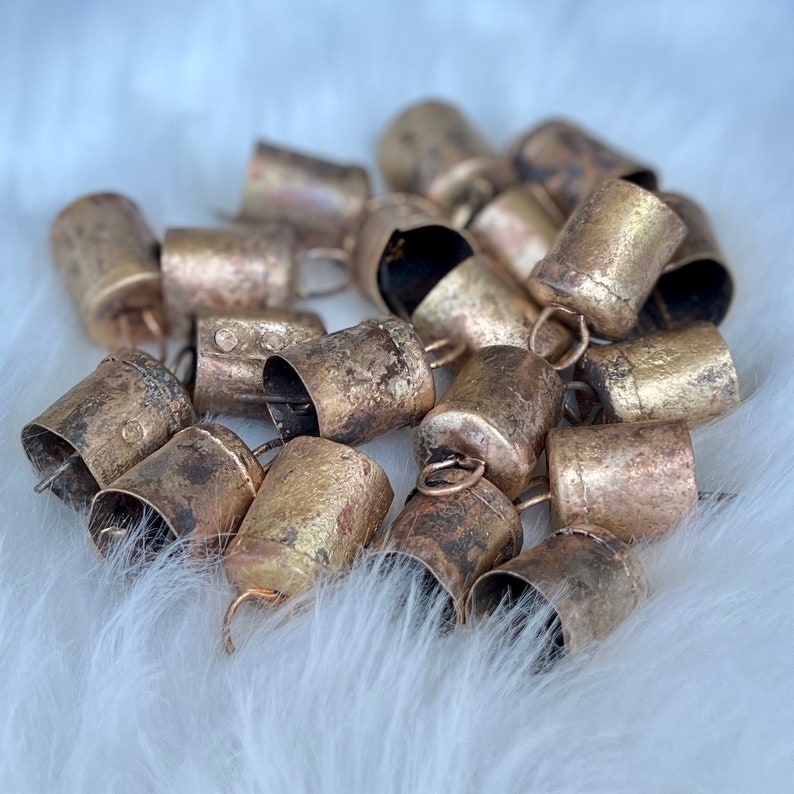 20 Old World Fantasy Bells/costume Bells/fairy Bells/farmhouse ...
